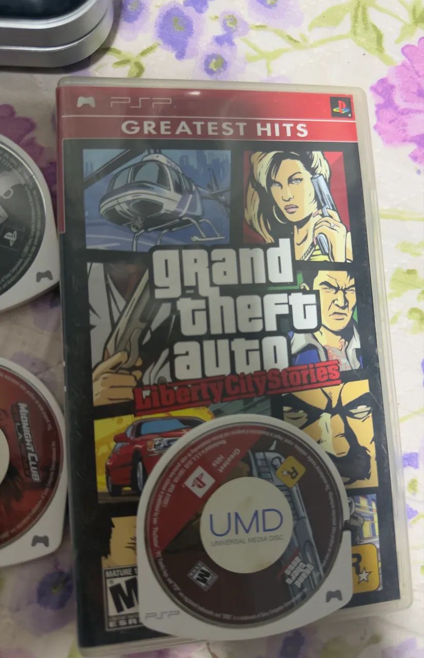 Vendo jogos separados para PSP, ou maleta com todos valor a negociar ...