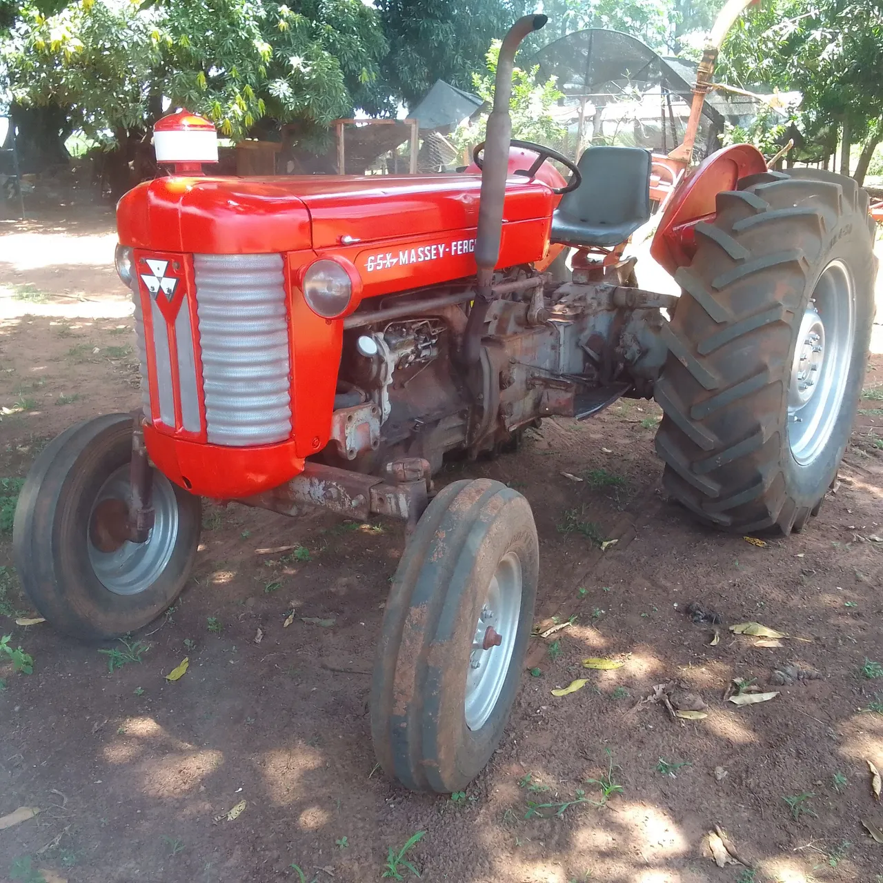 "tratores 65x" no Brasil