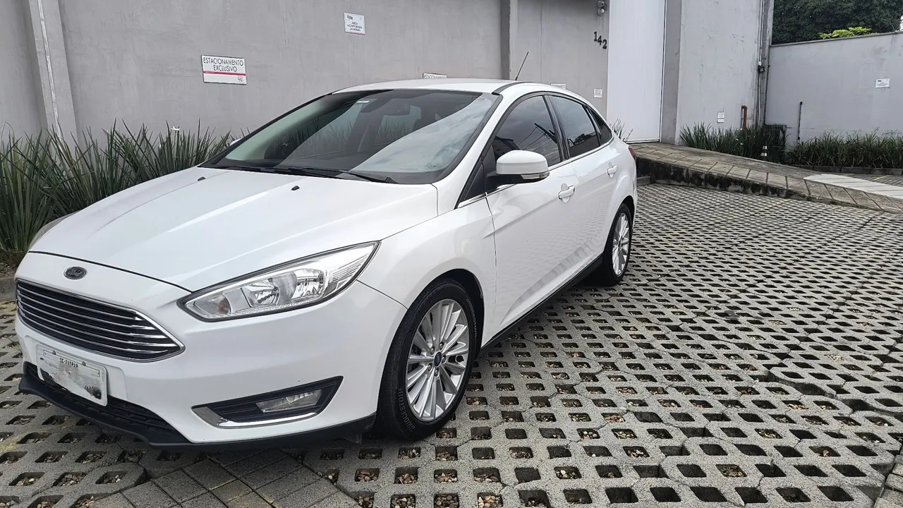 Ford Focus 2016 Usados e Novos
