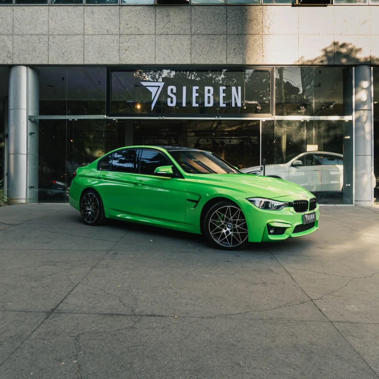 BMW 320I 2016 Usados e Novos