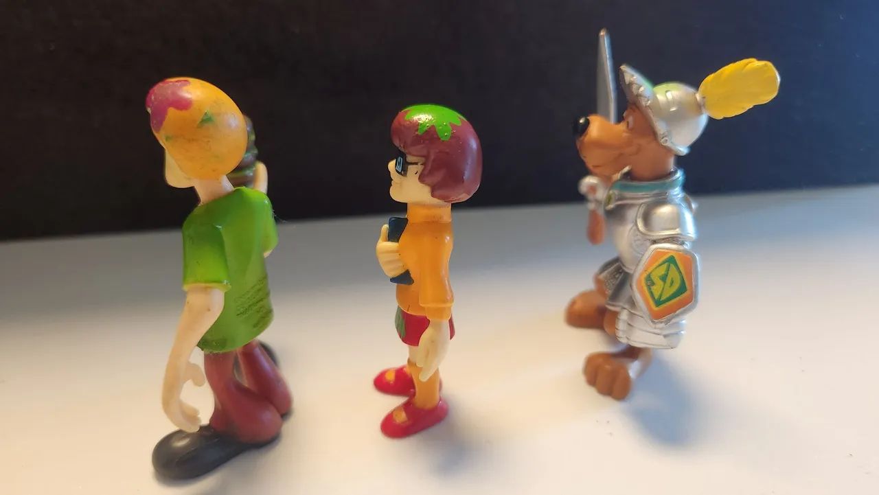 Figura de ação Scooby-Doo - Cavaleiro do castelo, Velma e Salsicha 2008 ...