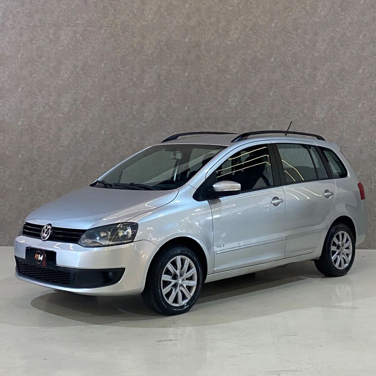 VOLKSWAGEN SPACEFOX 2013 Usados e Novos