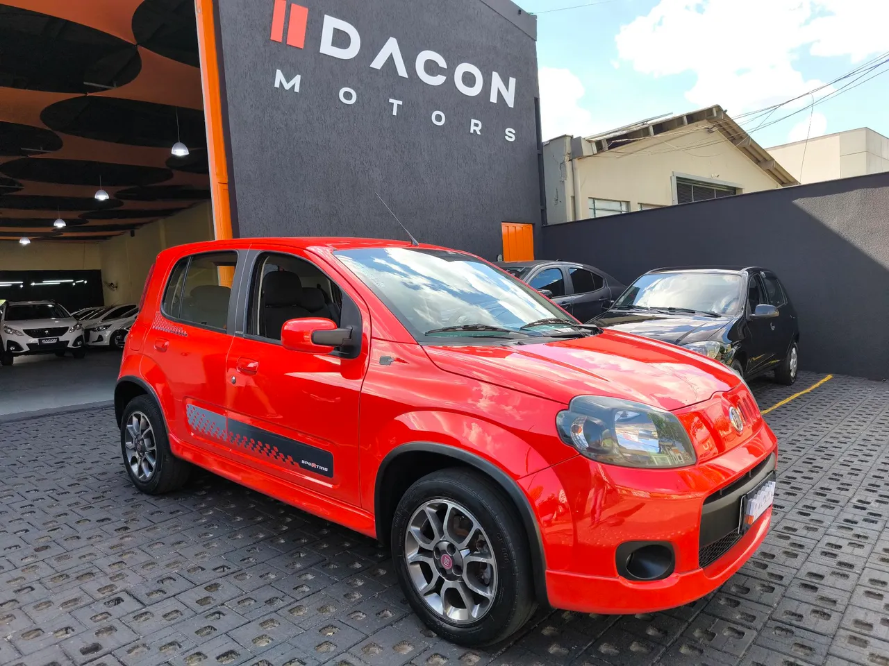FIAT UNO SPORTING 1.4 EVO FIRE FLEX 8V 4P Usados e Novos