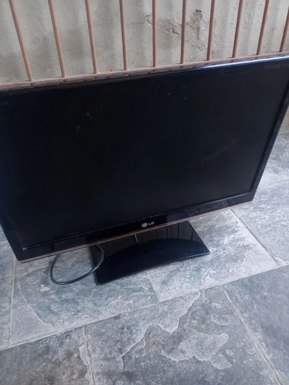 TV LG LCD 20 polegadas retirada de peças - Peças e Acessórios para TV ...