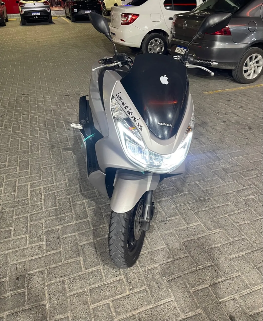 Motos HONDA PCX 2018 no Brasil