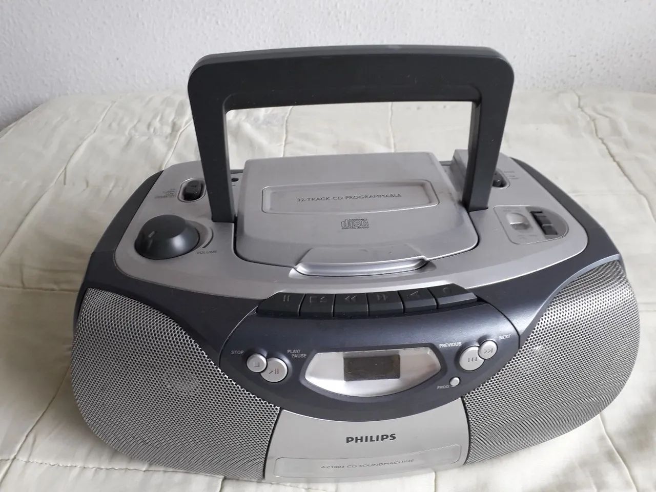 Aparelho Philips tres em um a pilha e luz - Aparelhos de Som - Glória ...