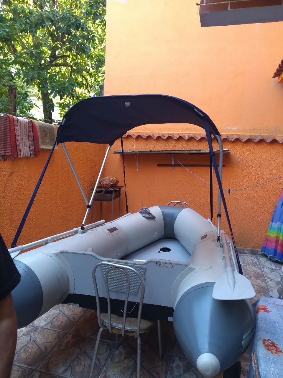 Bote infravel Hrydro ferce fundo rígido precisa de recolagem - Esportes ...