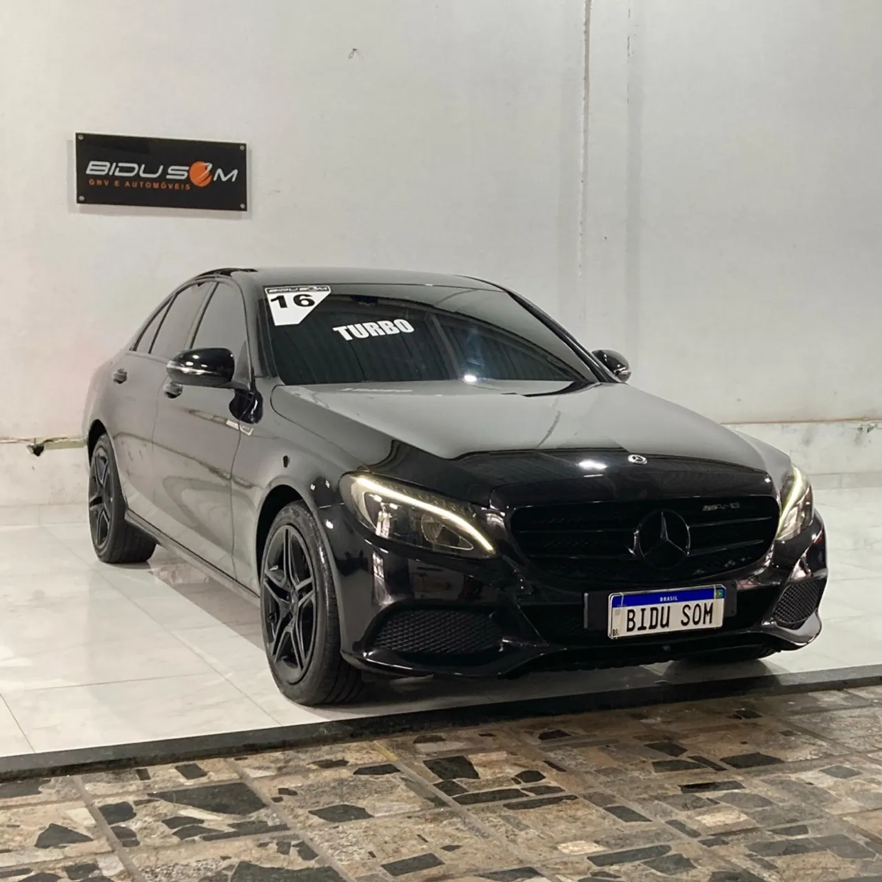 MERCEDES-BENZ C-180 2016 Usados e Novos