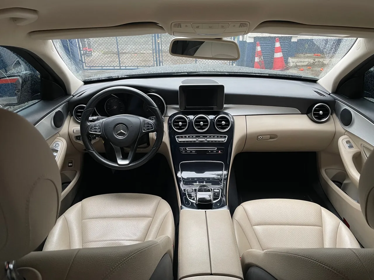 MERCEDES-BENZ C-180 2016 Usados e Novos