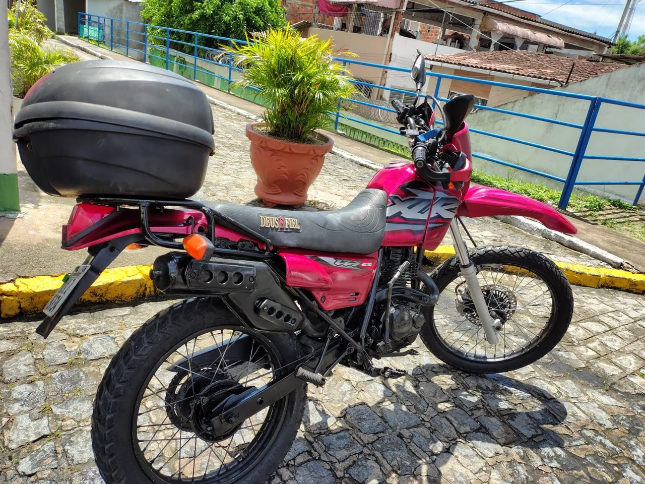 Motos HONDA XLR no Brasil