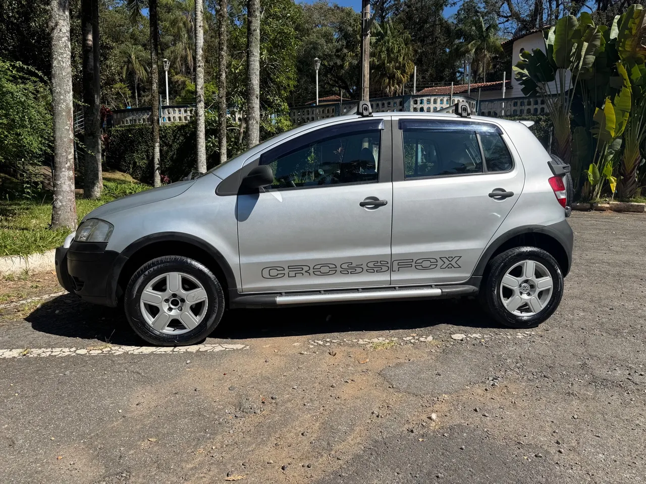 VOLKSWAGEN CROSSFOX Usados e Novos