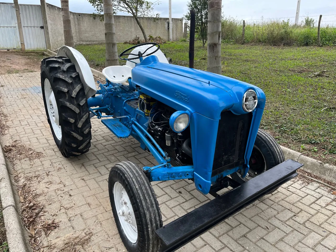 "tratores ford agricolas" no Brasil