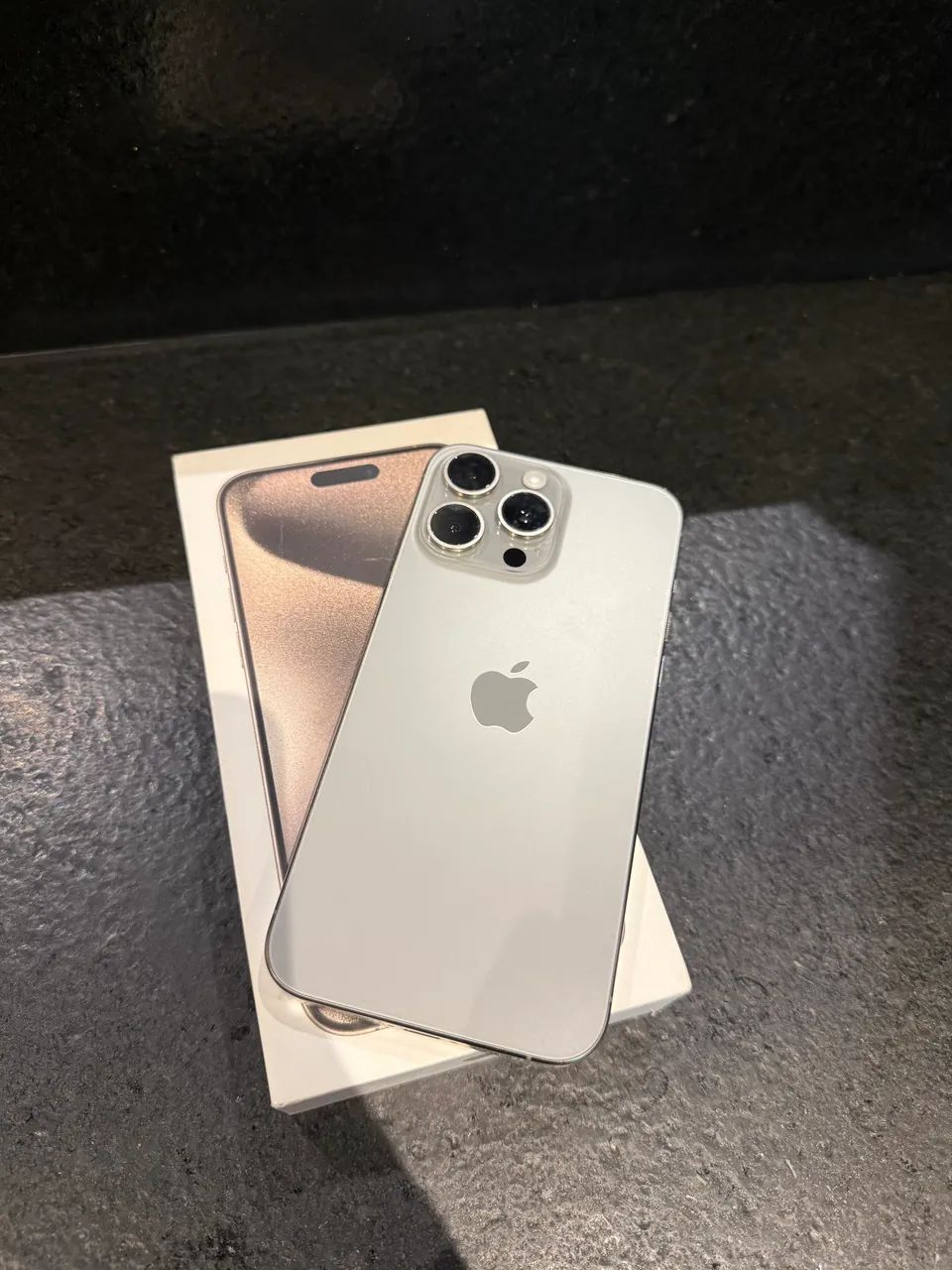 Iphone 15 Pro Max 256gb Titanium Natural - Celulares e Smartphones ...