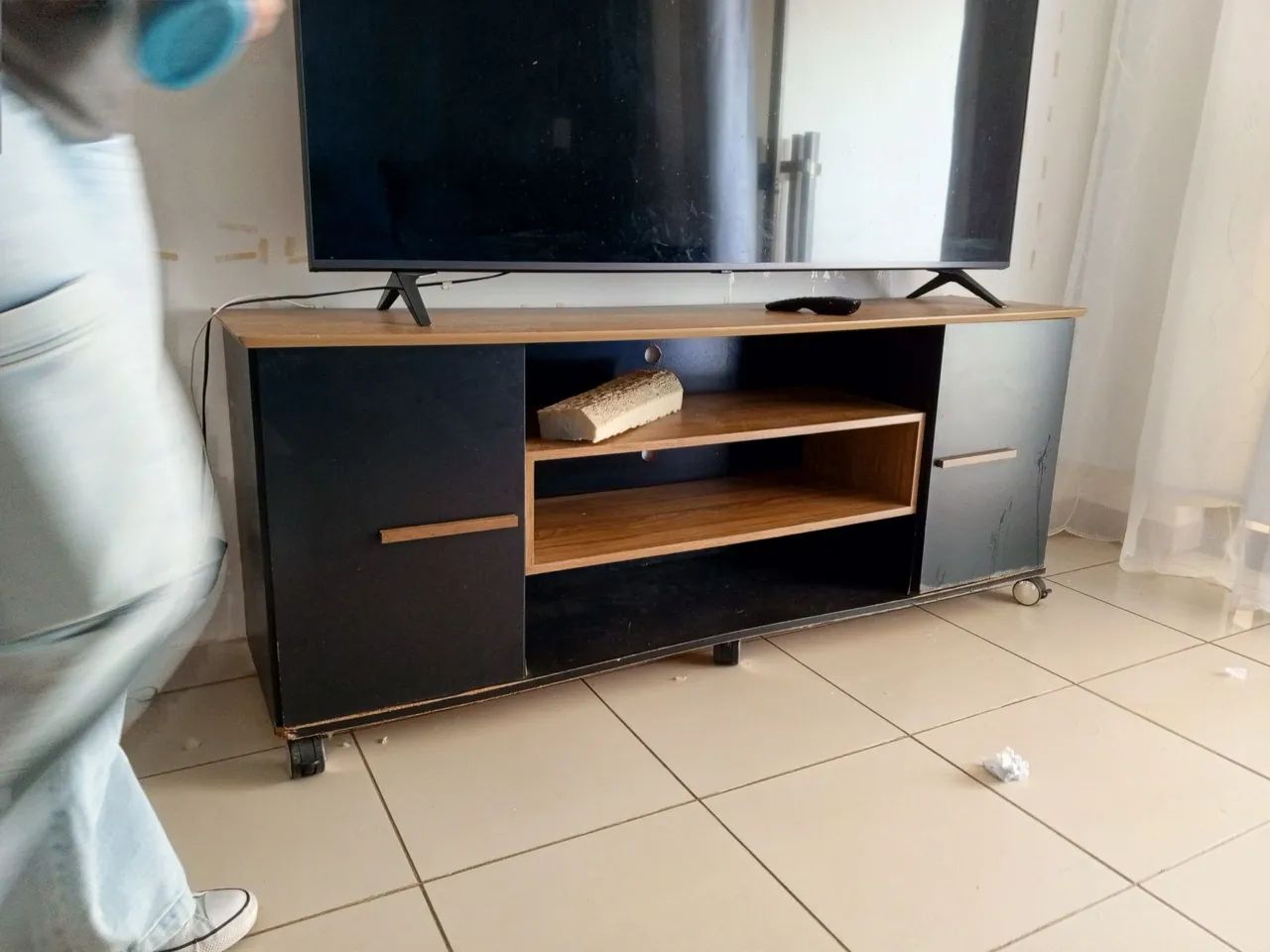 Rack para TV - Racks e Painéis - Setor Bueno, Goiânia 1466206986 | OLX