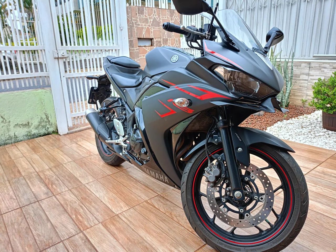 YAMAHA YZF R-3 321 2018 - 1370311941 | OLX