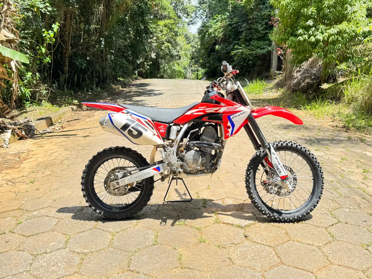 Motos HONDA CRF 150F no Brasil
