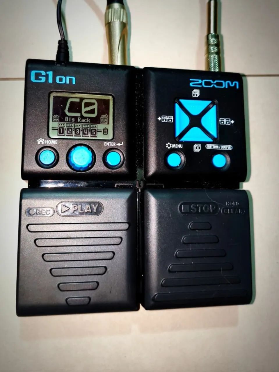 Kit Guitarra Condor JC-501 + Ampli Marshall MG15CF 15W + Pedaleira Zoom G1on + Boss RC-30 ...