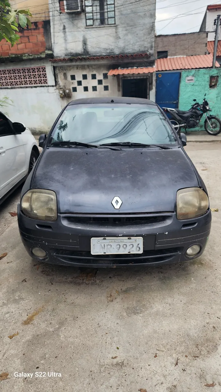 RENAULT CLIO 2002 Usados e Novos