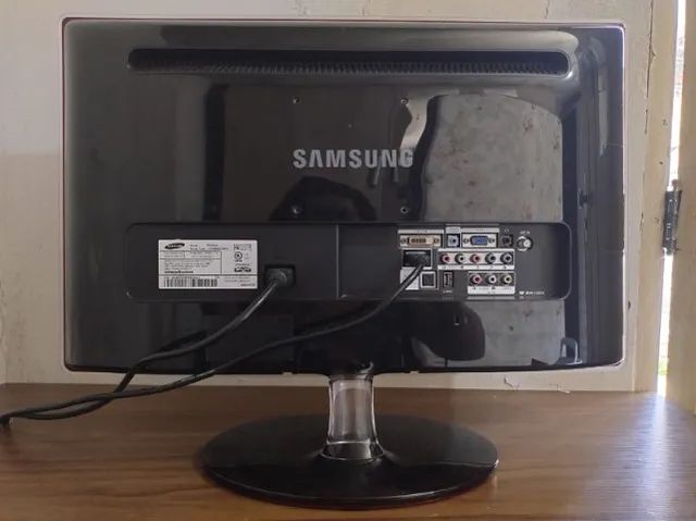 "monitor tv 27 polegadas" no Brasil