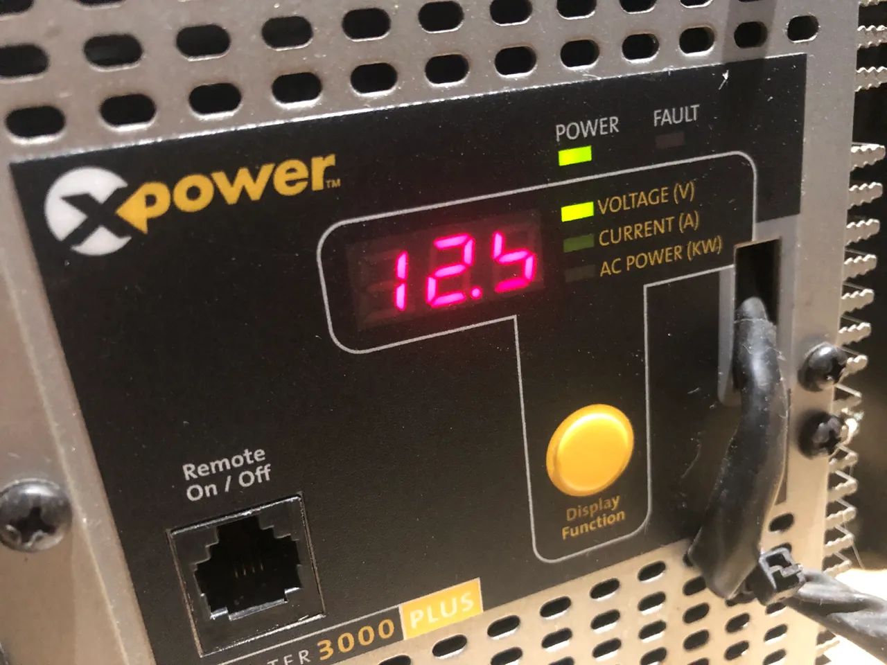 Inversor Xantrex Power Plus 3000 watts - Peças de Hardware - Setor ...