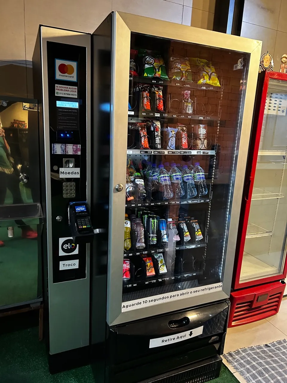 "vending machine snacks" no Brasil