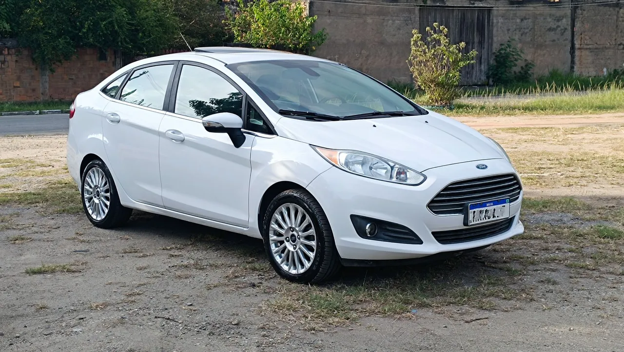 FORD FIESTA 2015 Usados e Novos