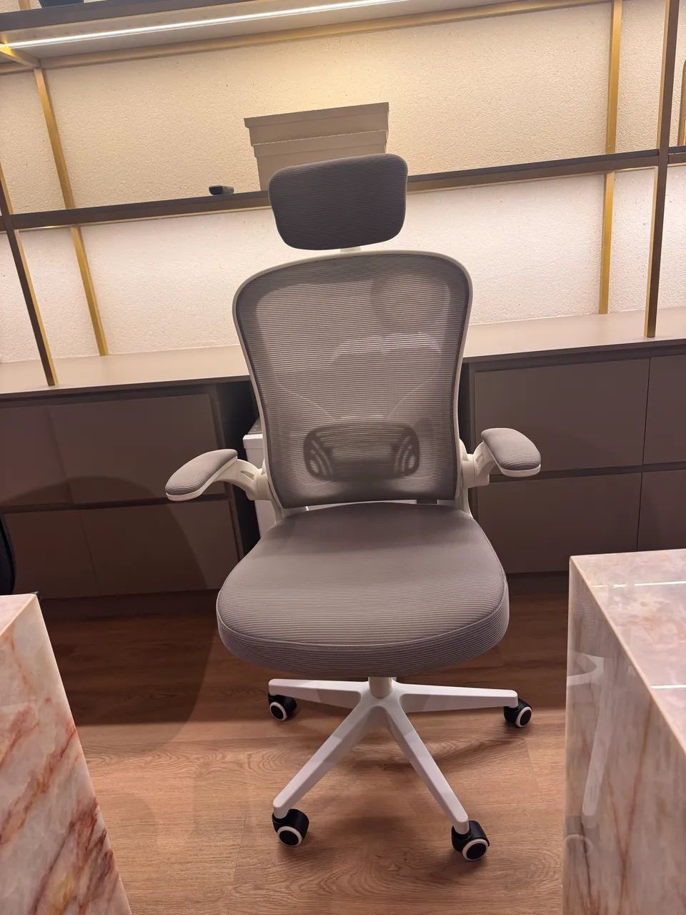 Cadeira de escritório ergonômica com estofado de mesh - Cadeiras de ...