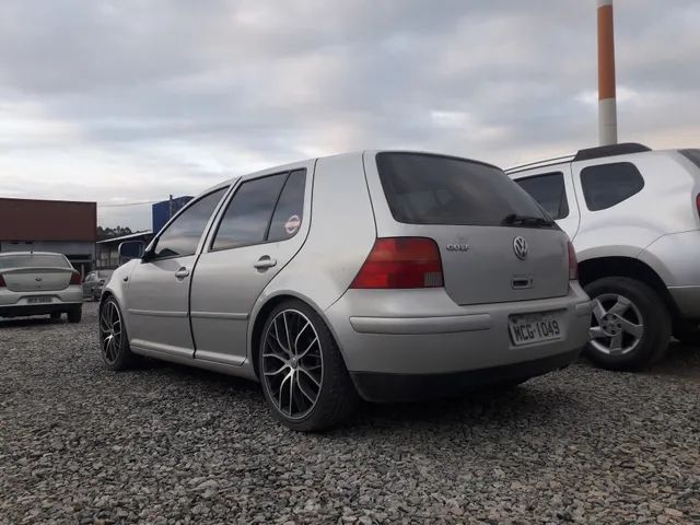 VOLKSWAGEN GOLF 2002 Usados e Novos