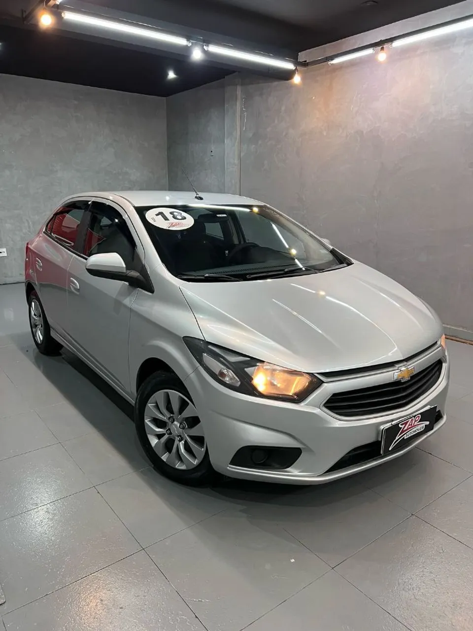 CHEVROLET ONIX HATCH LTZ 1.4 8V FLEXPOWER 5P AUT. Usados e Novos