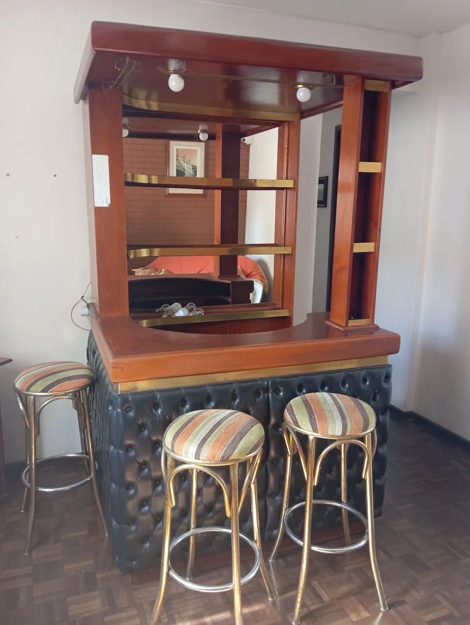 "balcao bar" no Brasil