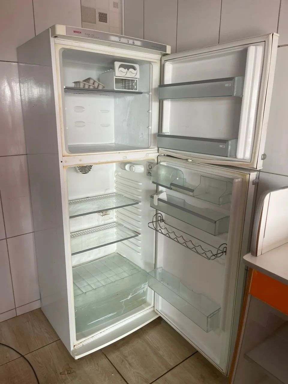 Geladeira Boch fros free 420 litros - Geladeiras e Freezers - Ceilândia ...