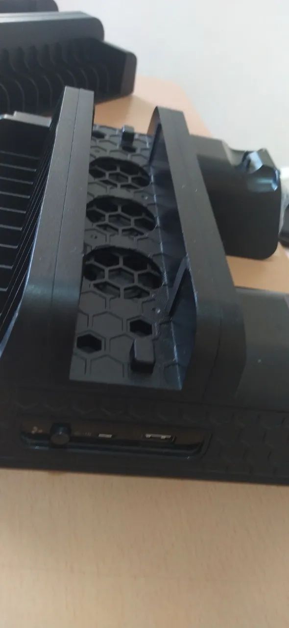 Suporte Base Vertical, Cooler E Carregador Ps4 Slim / Ps4 Pro Dobe Fat ...