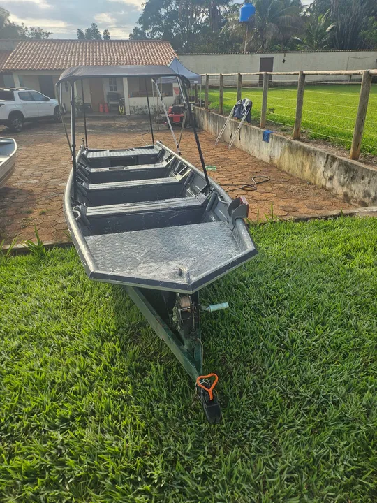 "barco calaca" no Brasil