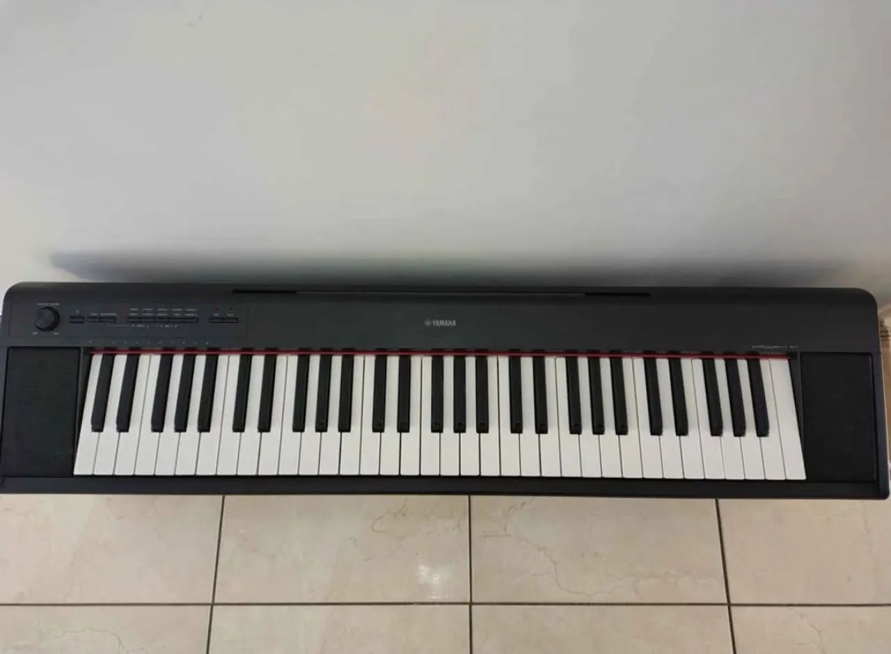 Piano digital Yamaha Piaggero NP 12b - Instrumentos musicais ...