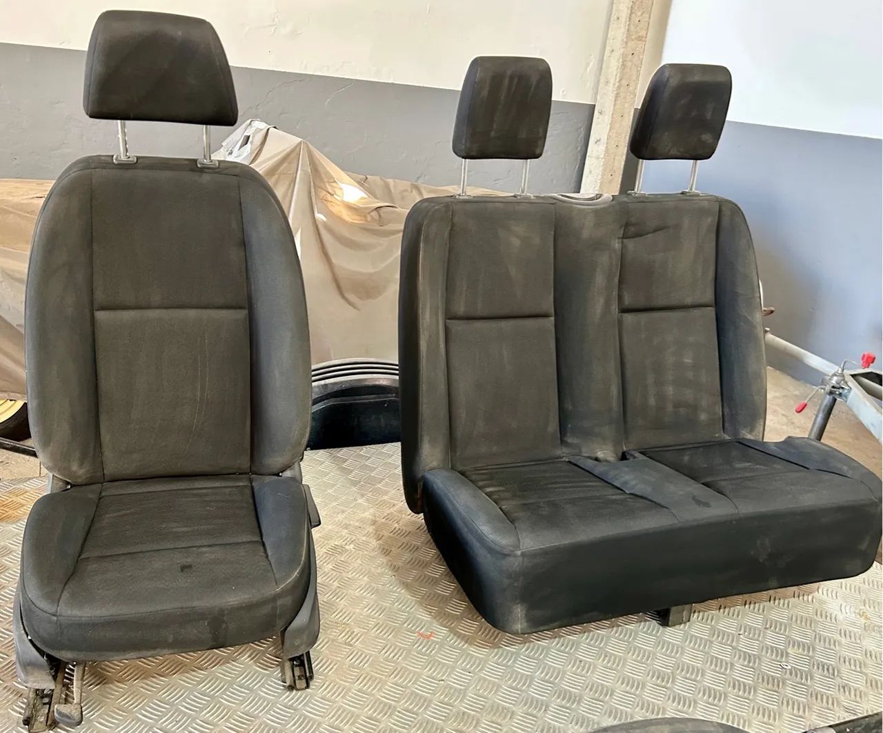 Bancos da Sprinter 2022 - nunca foram usados - Carros, vans e ...