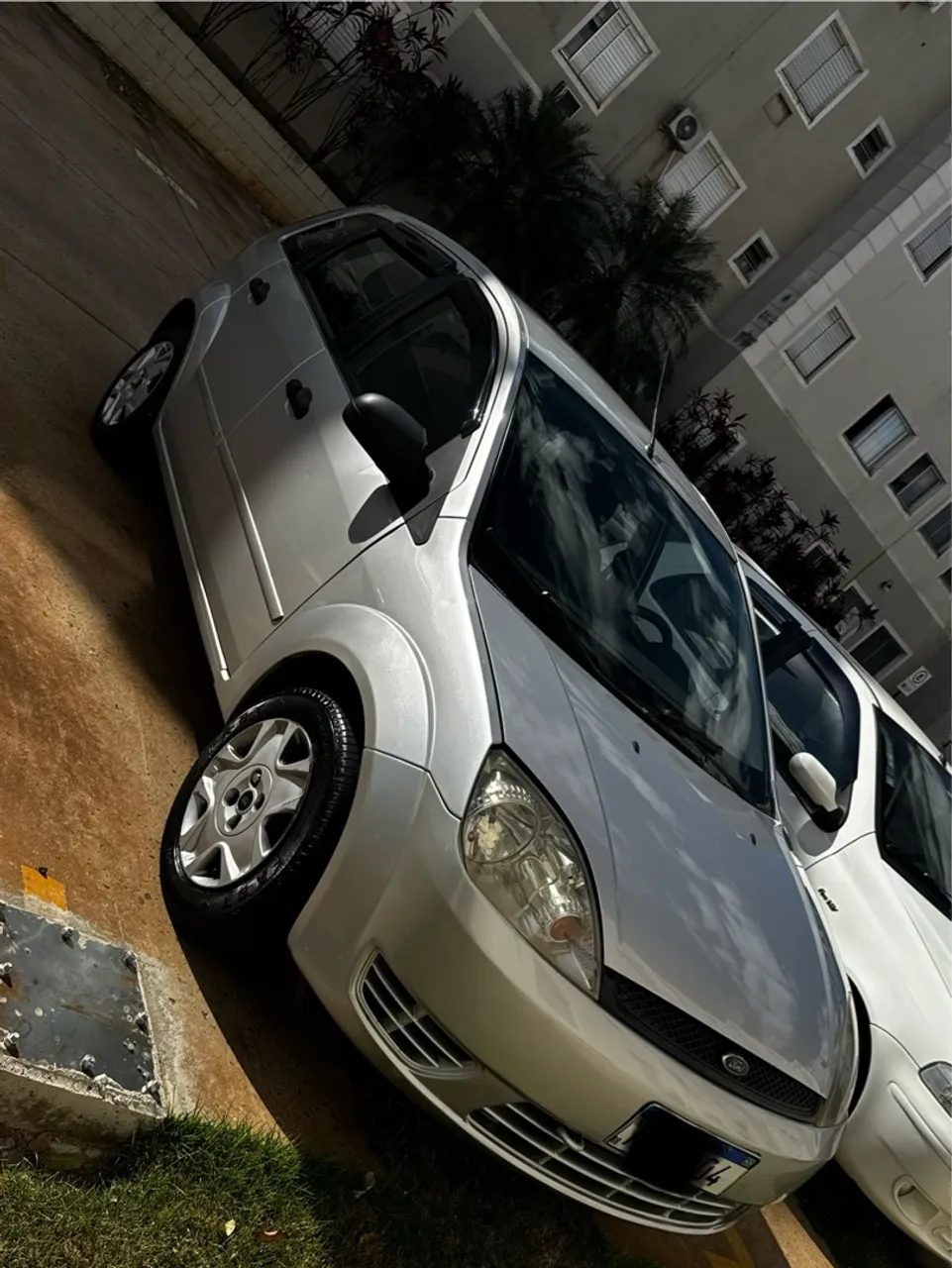FORD FIESTA 2004 Usados e Novos