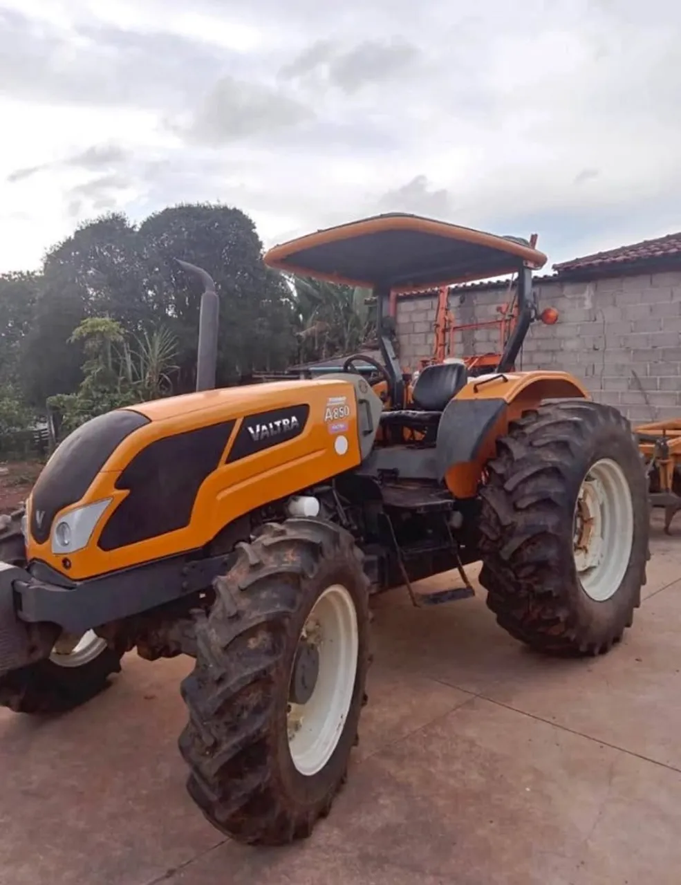 "trator a850" no Brasil