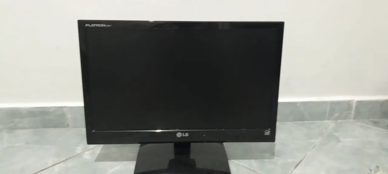 "monitor lg flatron" - Monitores no Brasil