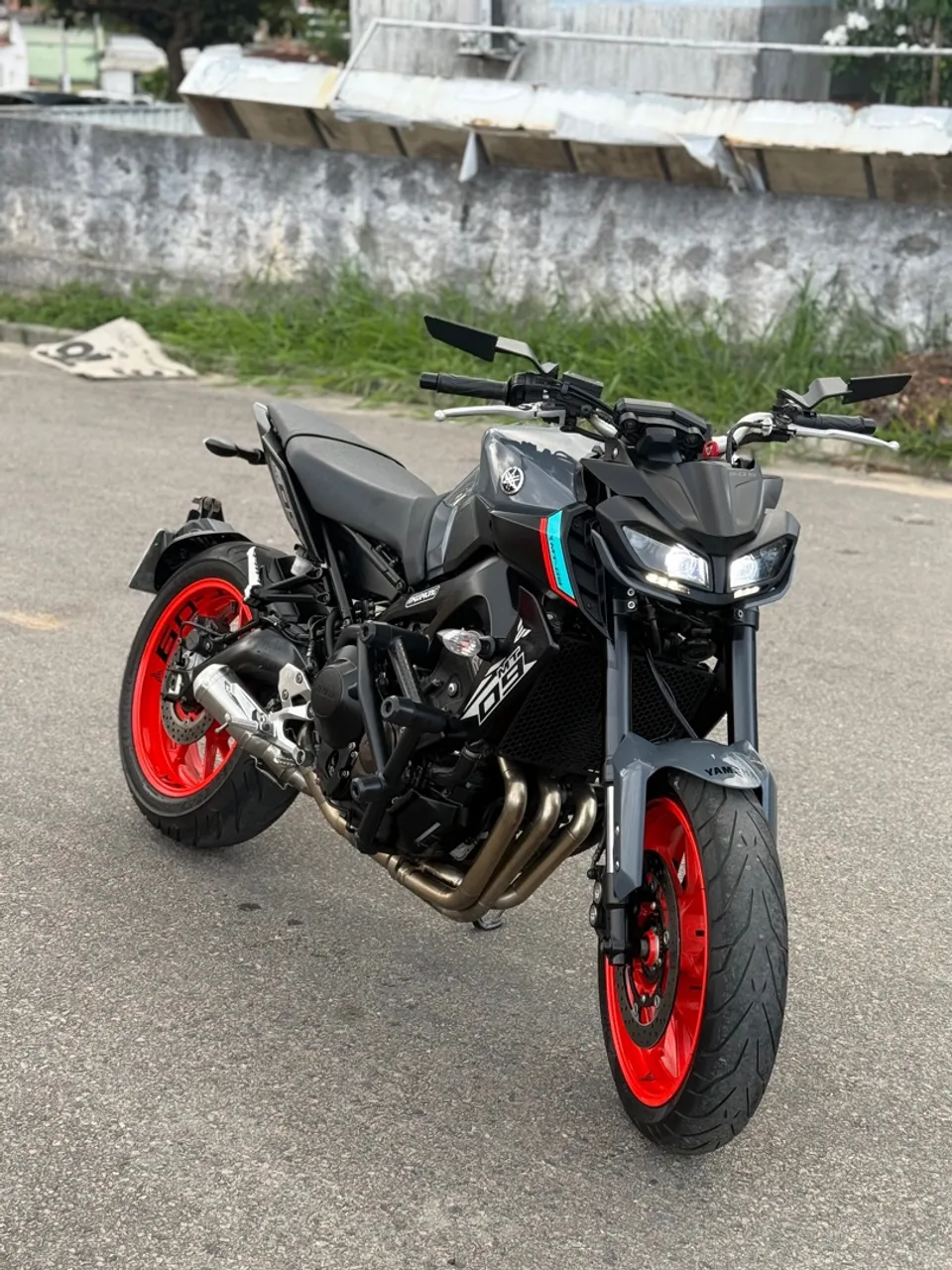 Motos YAMAHA MT-09 no Brasil
