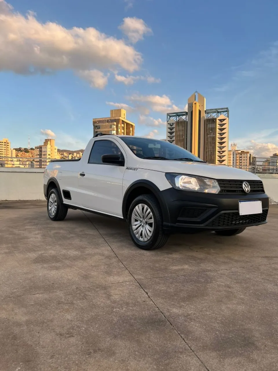 VOLKSWAGEN SAVEIRO 2020 Usados e Novos