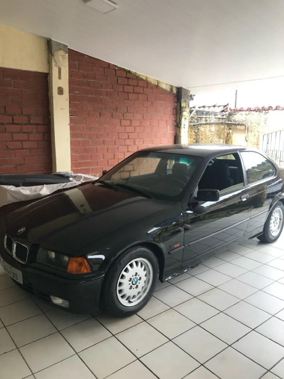 "bmw compact" no Brasil