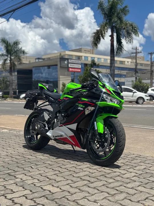 Motos KAWASAKI no Brasil