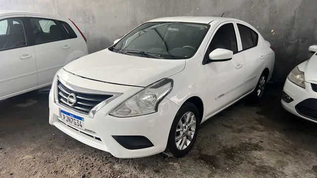 NISSAN VERSA 2016 Usados e Novos