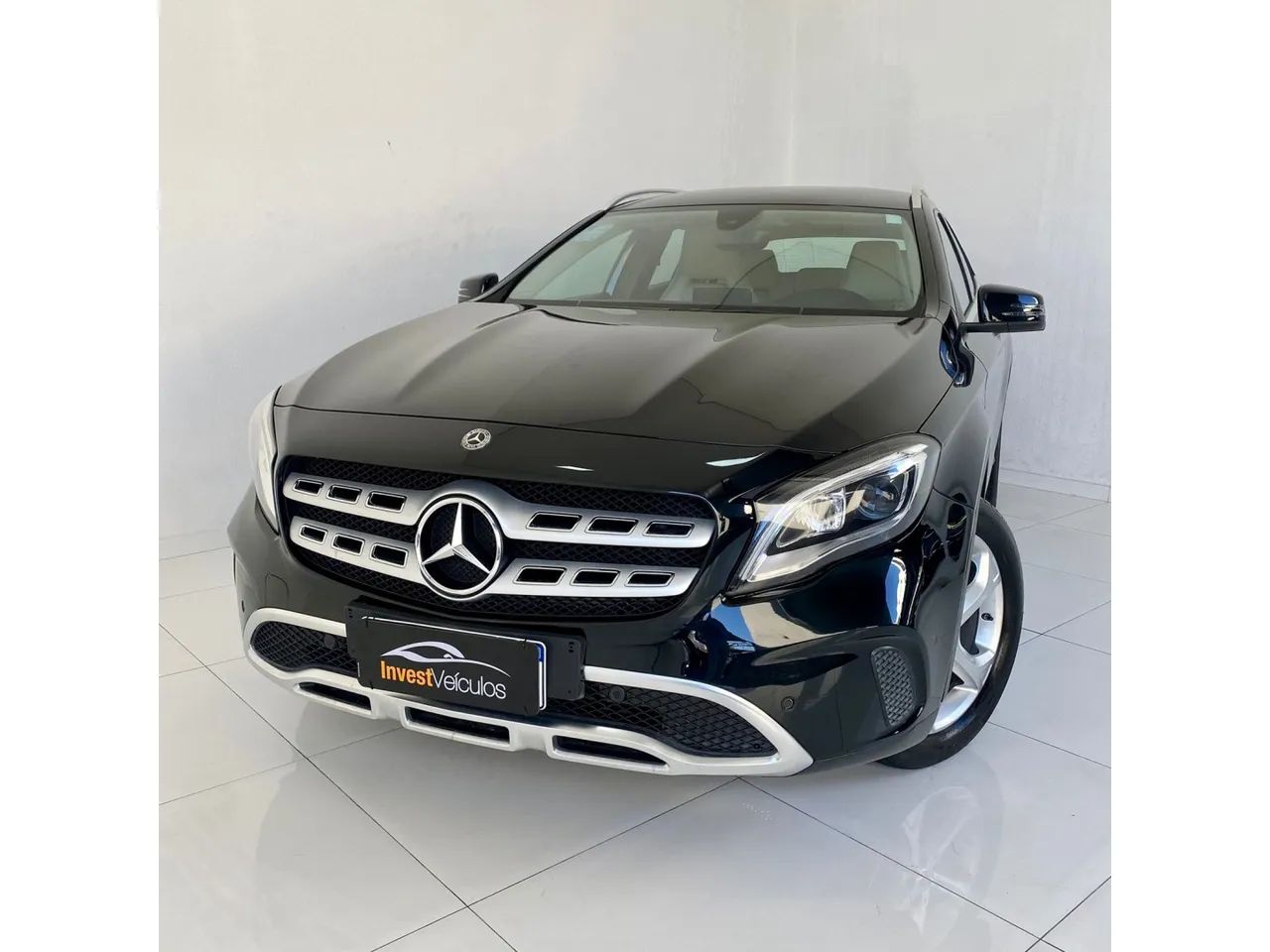 MERCEDES-BENZ GLA-200 Usados e Novos