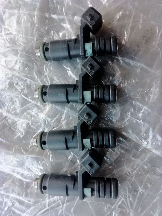 CHERY QQ 1.1 BICO INJETOR sv107683 - Peças para carros, vans e ...