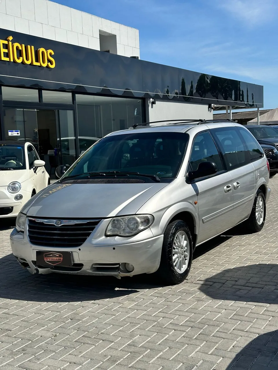 CHRYSLER CARAVAN Usados e Novos