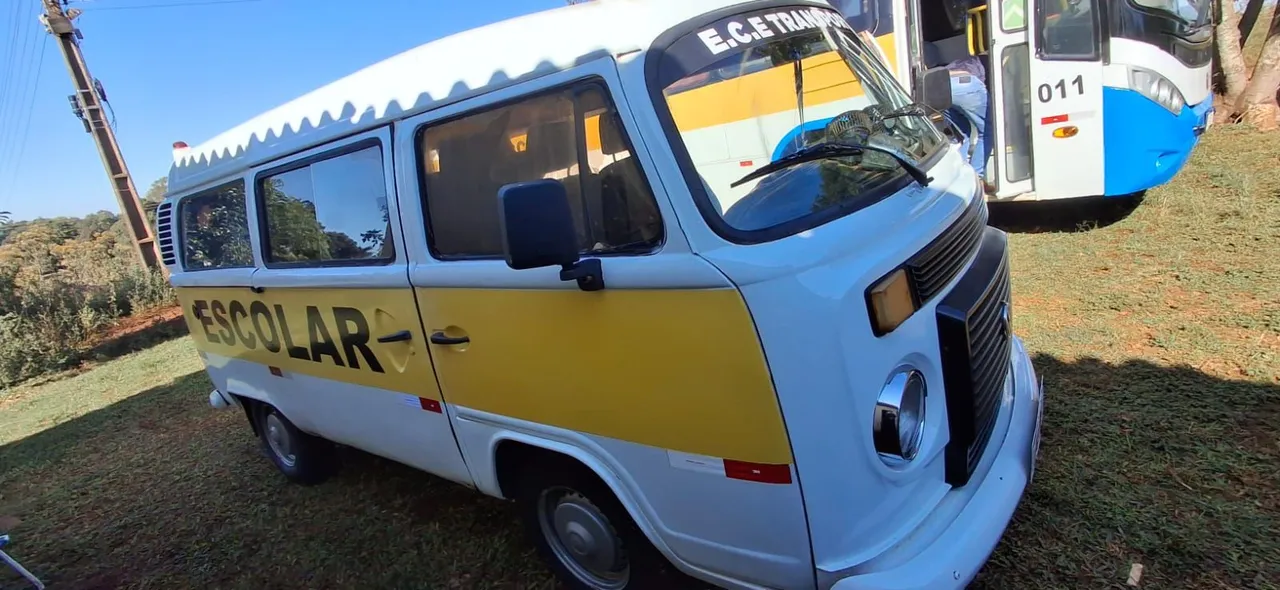 "carro escolar" no Brasil