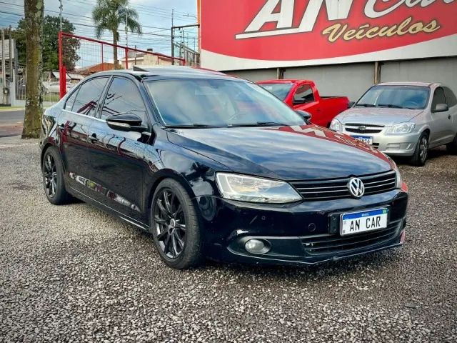 VOLKSWAGEN JETTA 2011 Usados e Novos