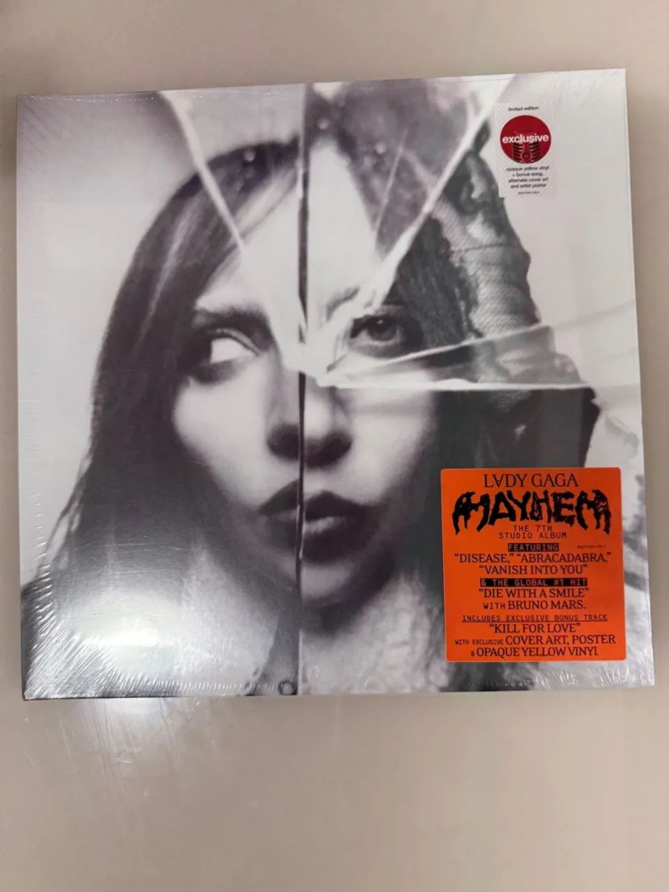 Lady Gaga - Mayhem (Edição Exclusiva Target com Vinil Amarelo) - CDs ...