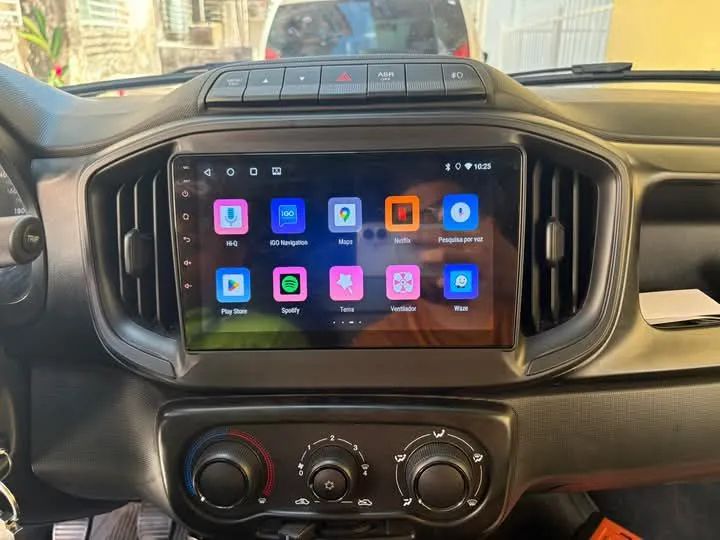 Multimídia Strada 9P Android 2ram 32g carplay Netflix wifi Waze YouTube ...